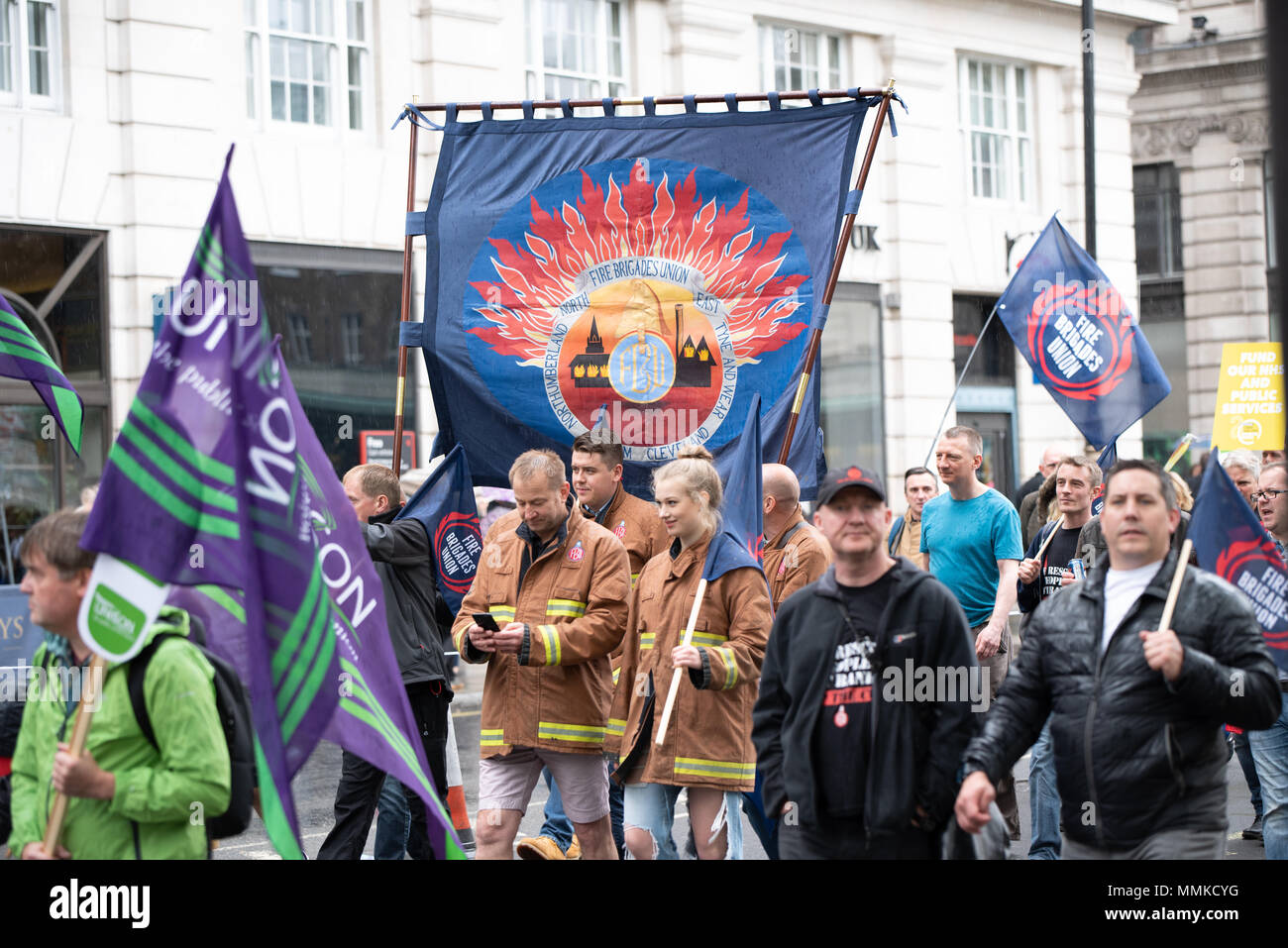 Trade union banners hi-res stock photography and images - Alamy