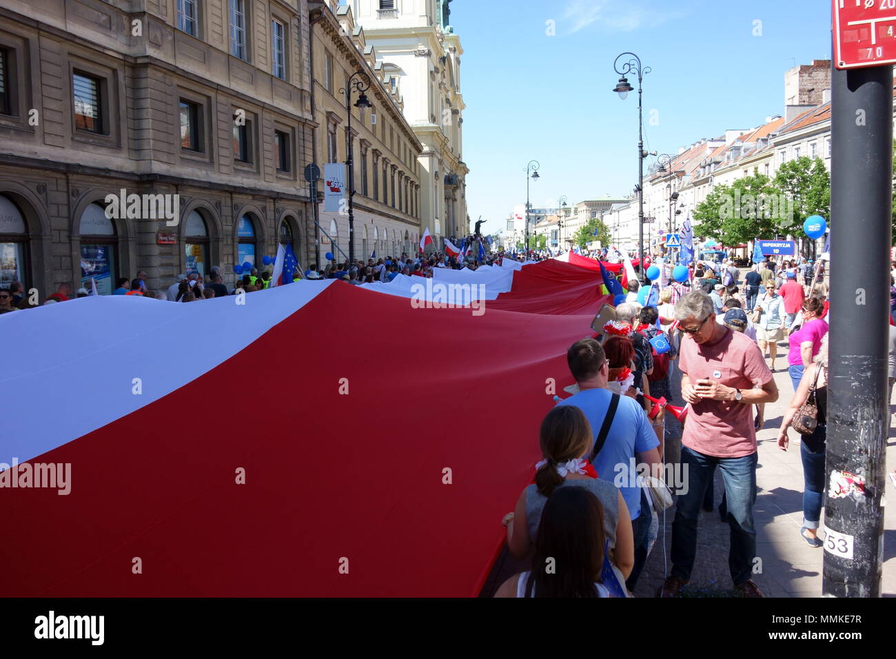 Polish courts hi-res stock photography and images - Alamy