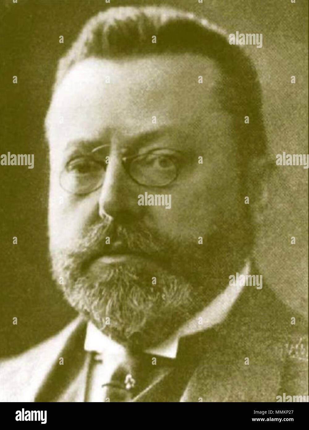 Fodor hi-res stock photography and images - Alamy