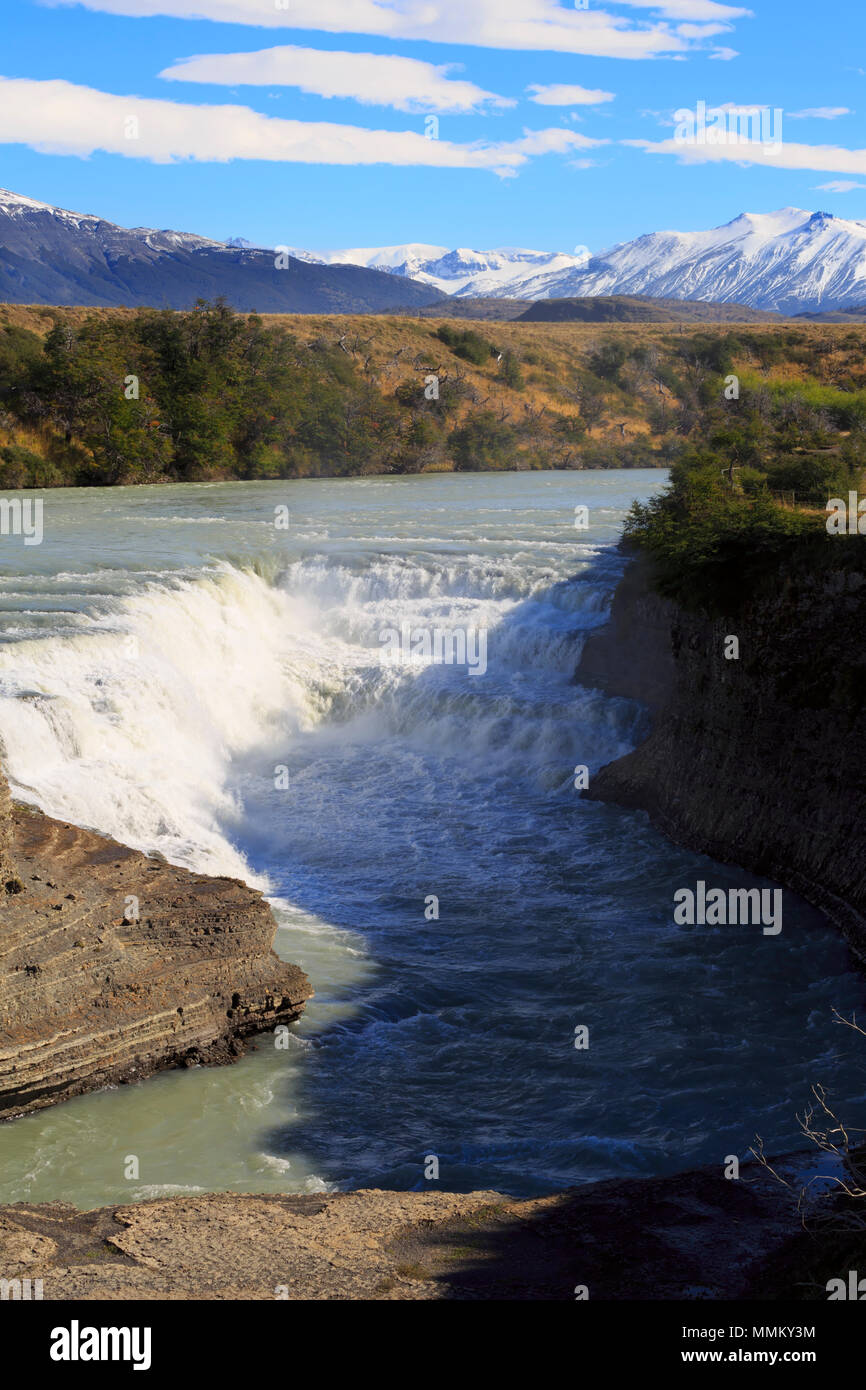 Cascada paine paine cascade del hi-res stock photography and images - Alamy