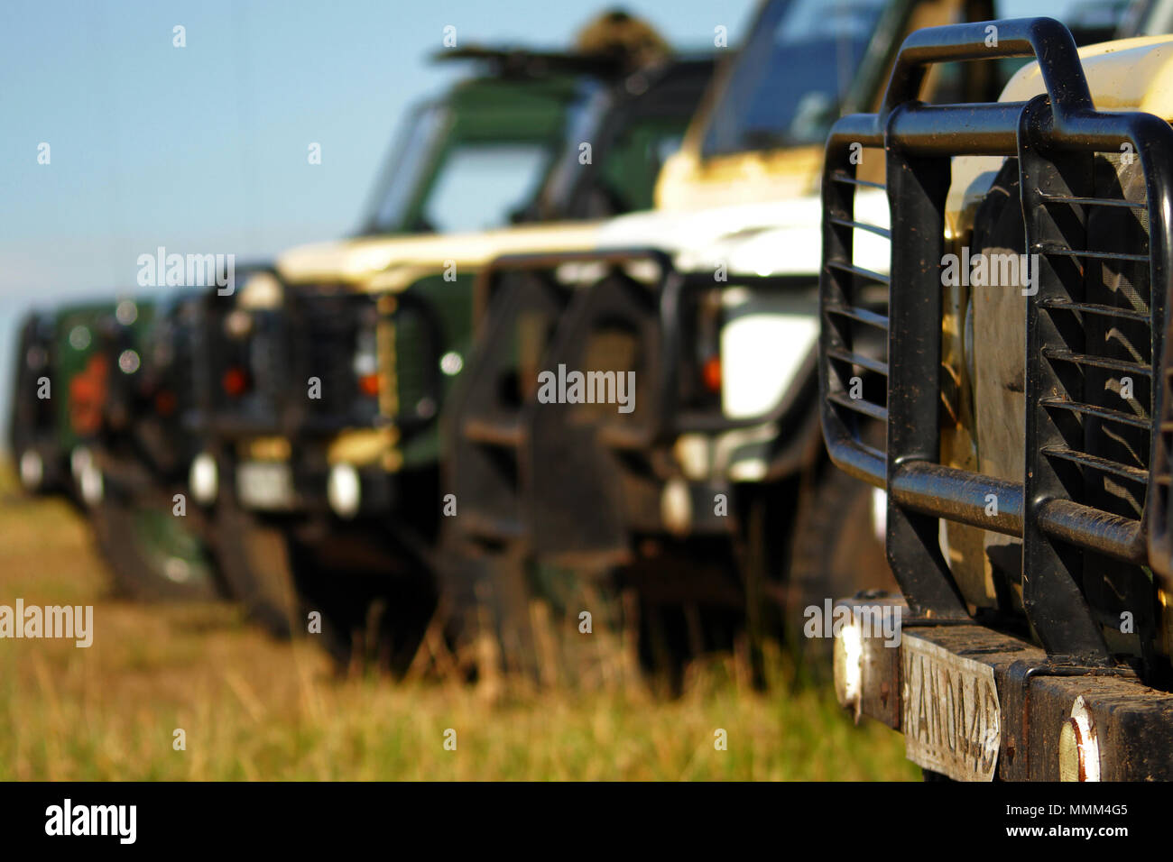 Land rover kenya hi-res stock photography and images - Alamy