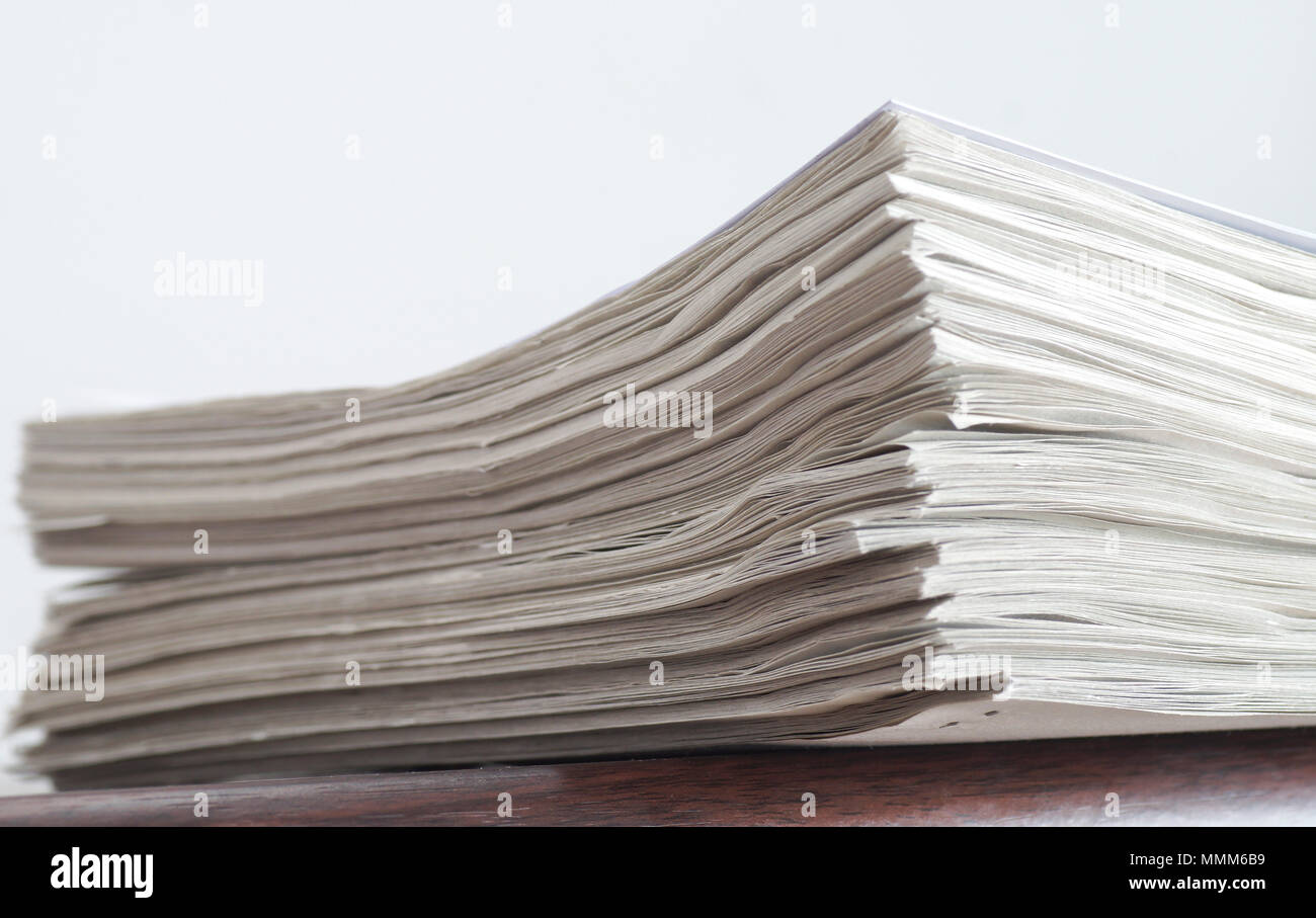 pile of sheet paper Stock Photo - Alamy