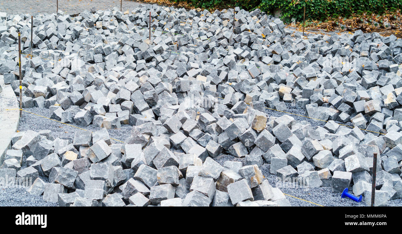 Pieces of granite hi-res stock photography and images - Alamy