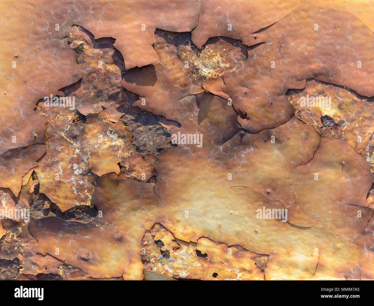 Rusty metal peeling paint hi-res stock photography and images - Alamy