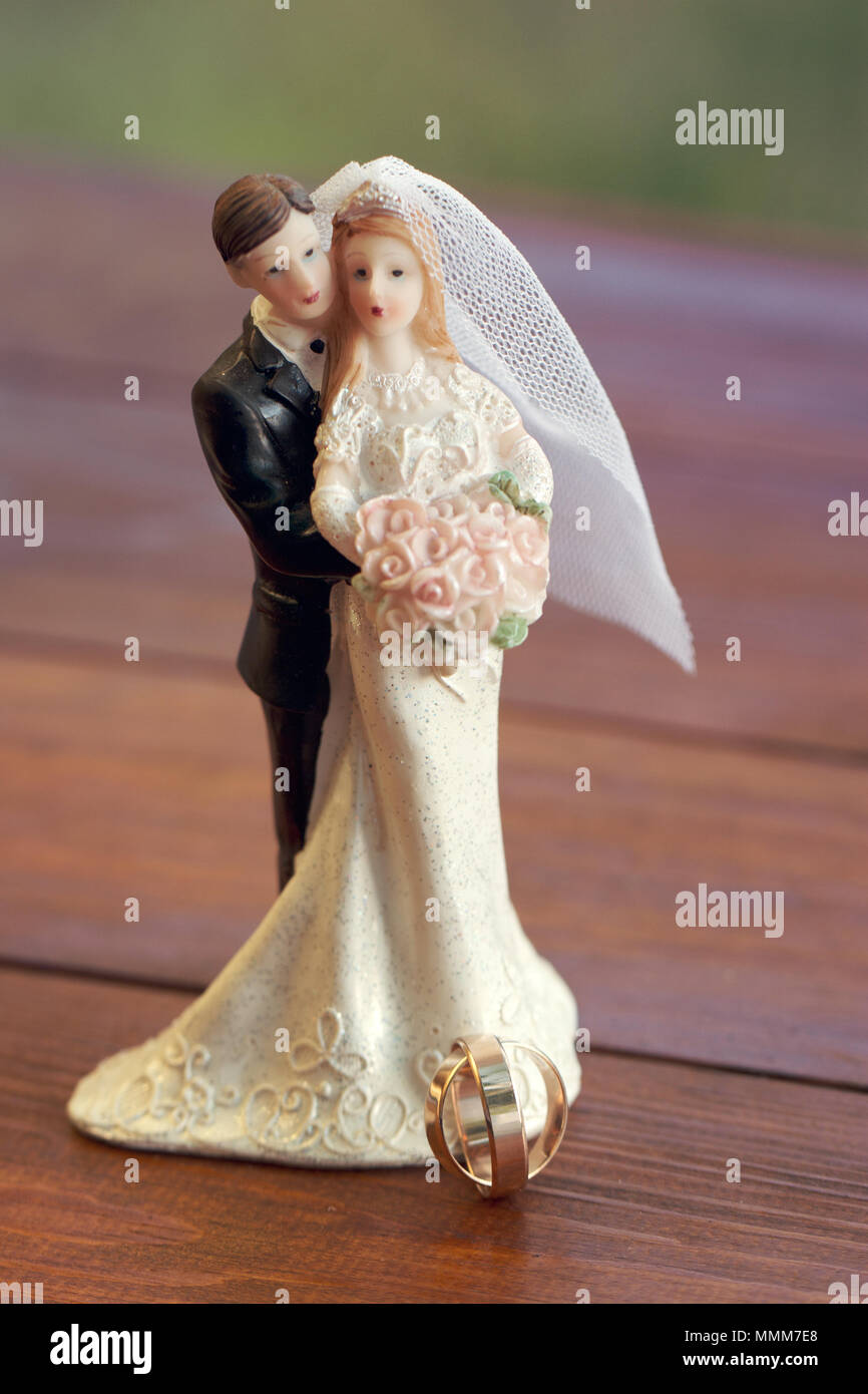 Angry bride figurine hi-res stock photography and images - Alamy