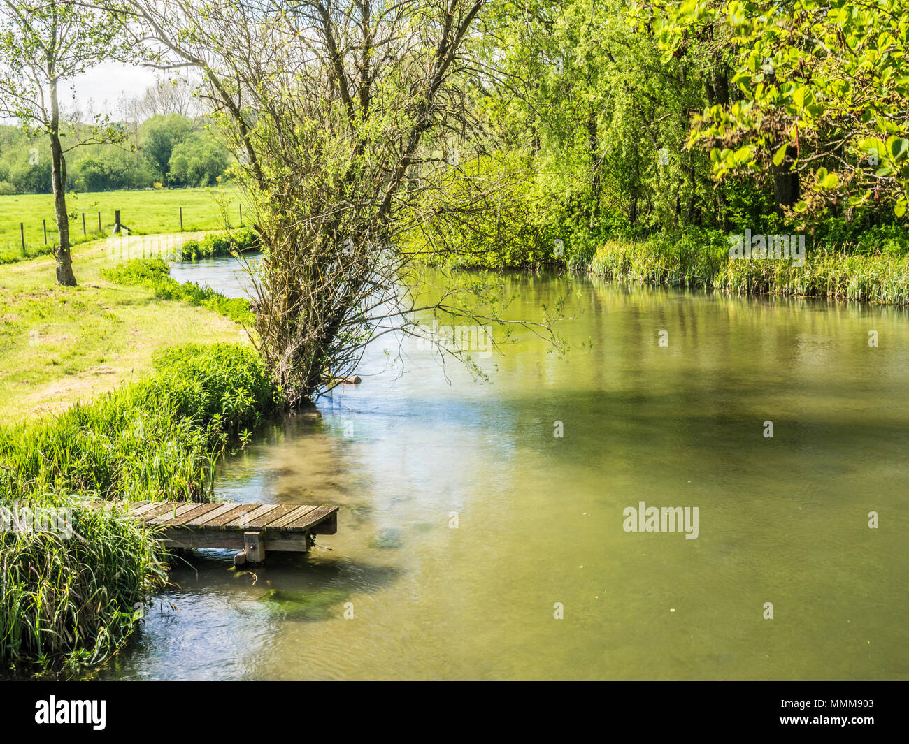 Ramsbury wiltshire river hi-res stock photography and images - Alamy