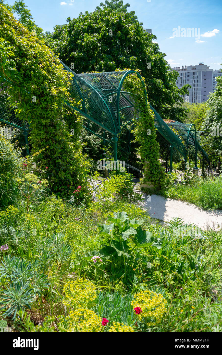 parc de belleville, paris, france Stock Photo - Alamy