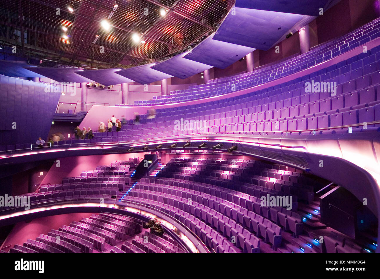 The Lowry, Salford Quays, Manchester Stock Photo - Alamy