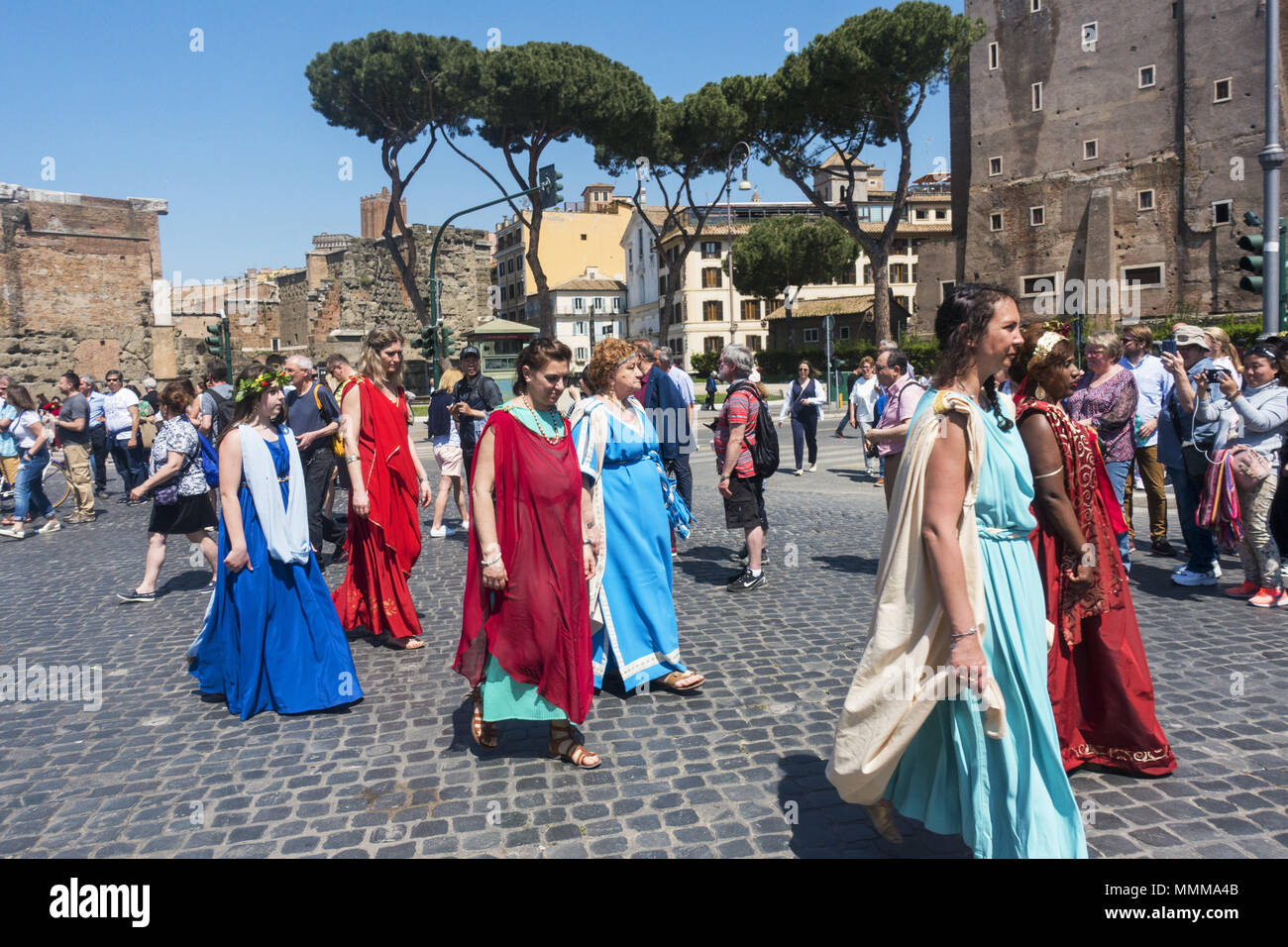Rome, Italy. 22nd April, 2018. Natale di Roma in Rome Reenactment to ...