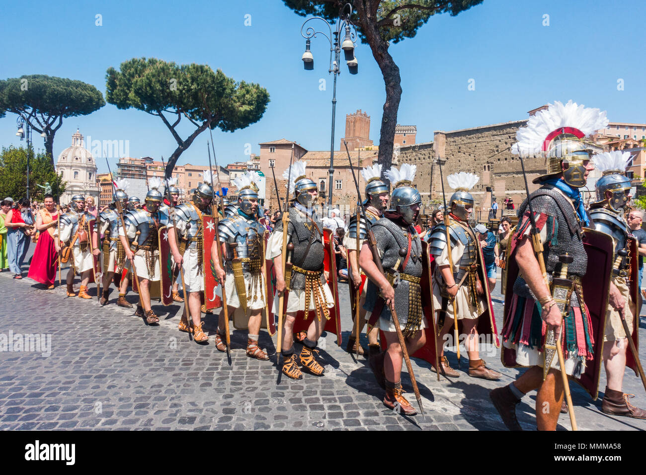 Rome, Italy. 22nd April, 2018. Natale di Roma in Rome Reenactment to ...