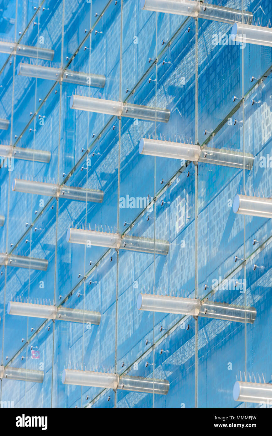 close-up glass wall of a modern building Stock Photo - Alamy