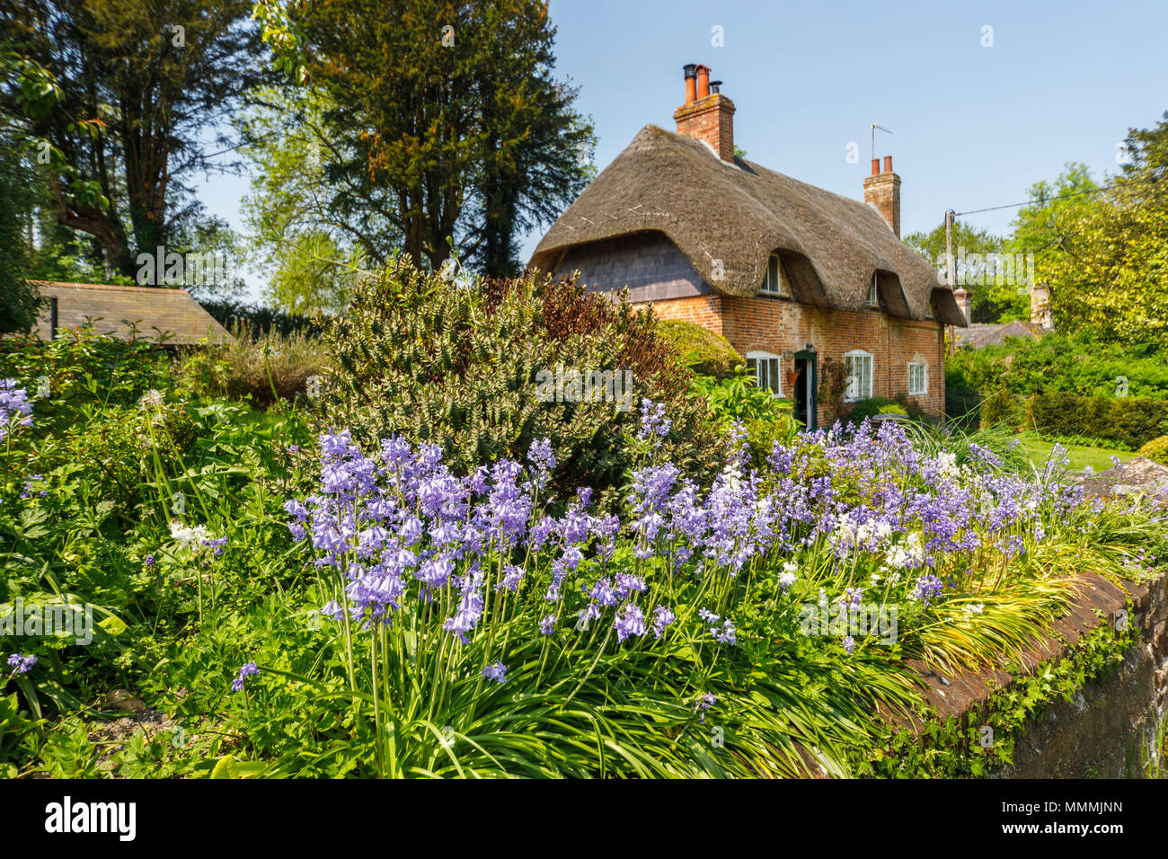 East stratton hampshire england hi-res stock photography and images - Alamy