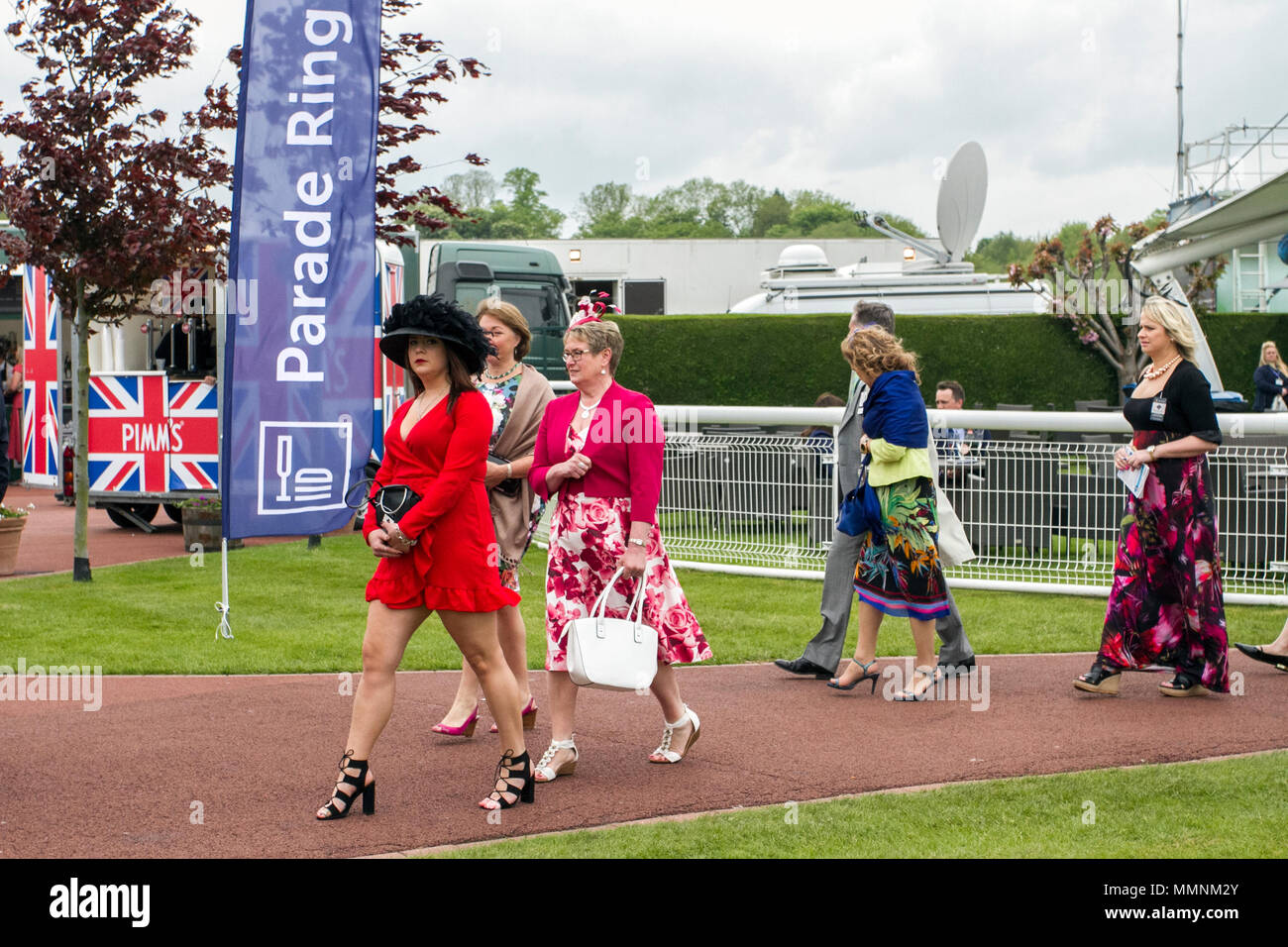 Chester races ladies day hi-res stock photography and images - Alamy