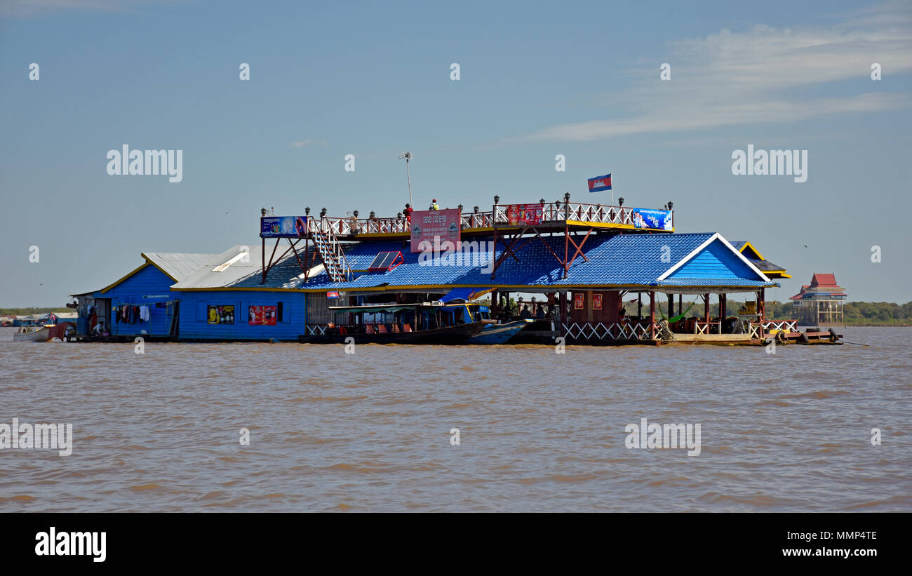 Floating bar hi-res stock photography and images - Alamy