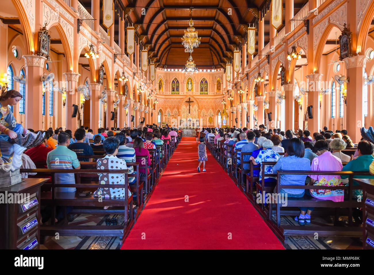People Attending Church High Resolution Stock Photography and Images ...