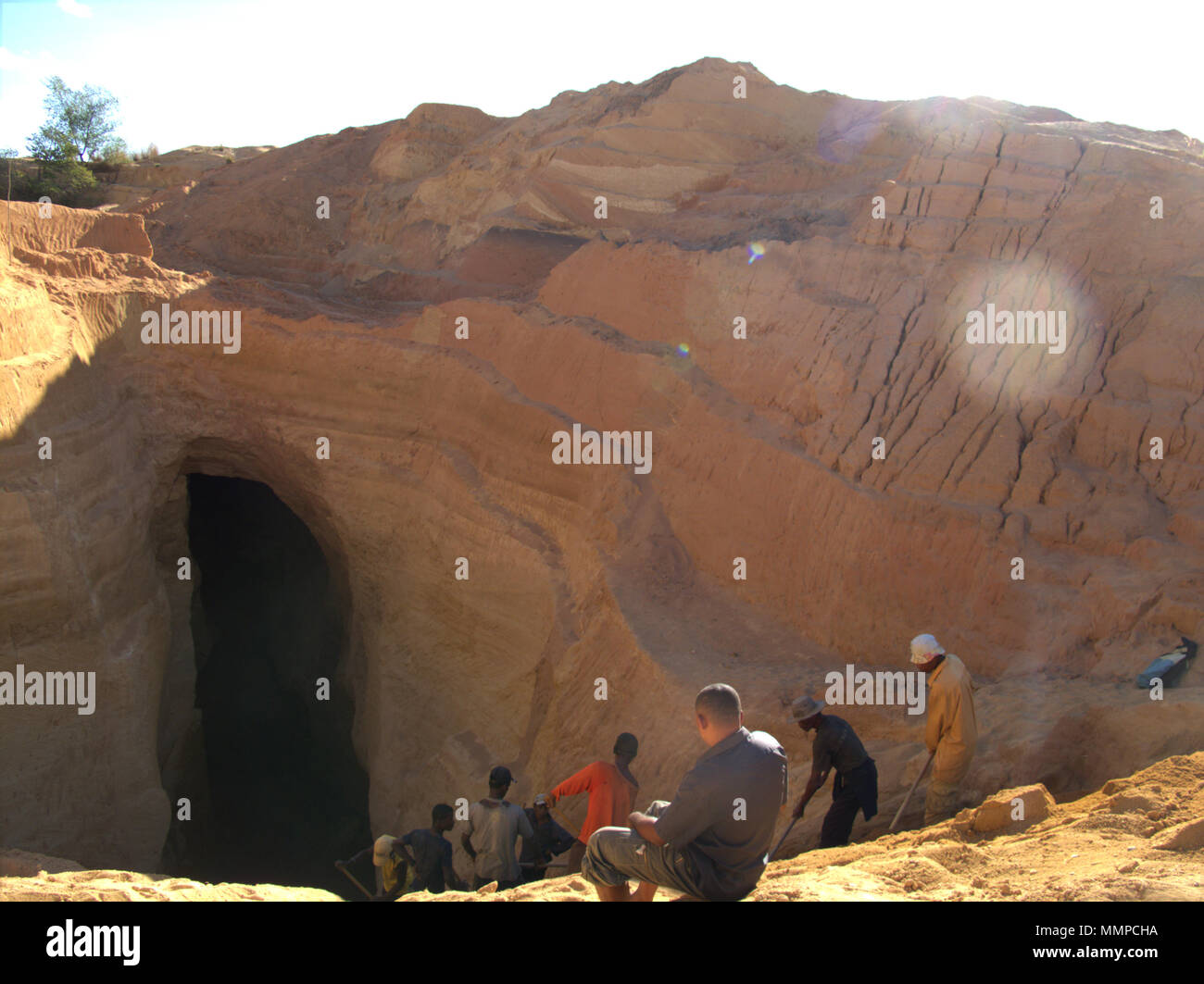 City of Ilakaka - sapphire miner - Madagascar Stock Photo - Alamy