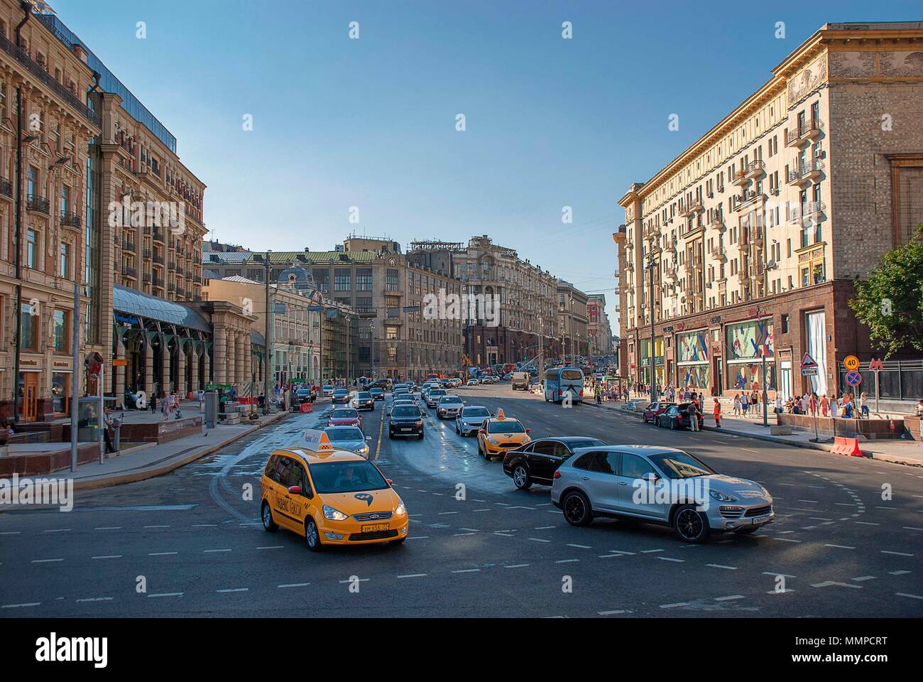 Central street centre moscow hi-res stock photography and images - Alamy