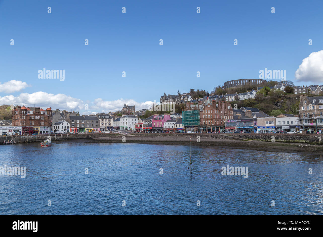 Oban seafront hi-res stock photography and images - Alamy