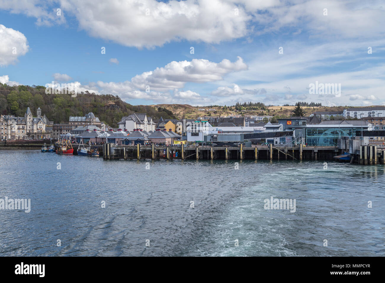 Oban seafront hi-res stock photography and images - Alamy