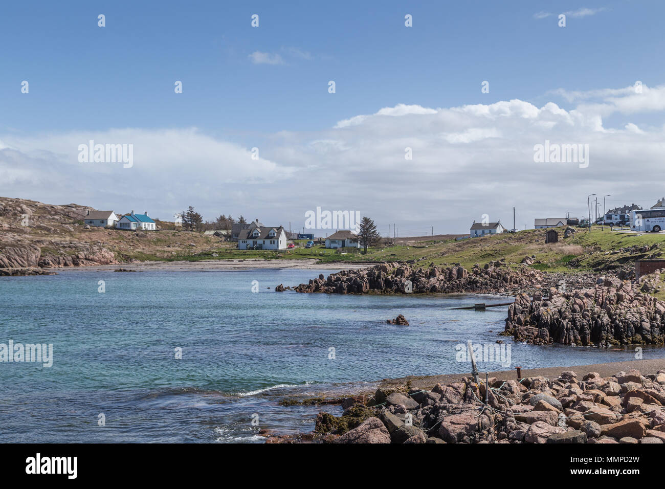 Looking back at Fionnphort from the Calmac ferry en route from the Isle ...