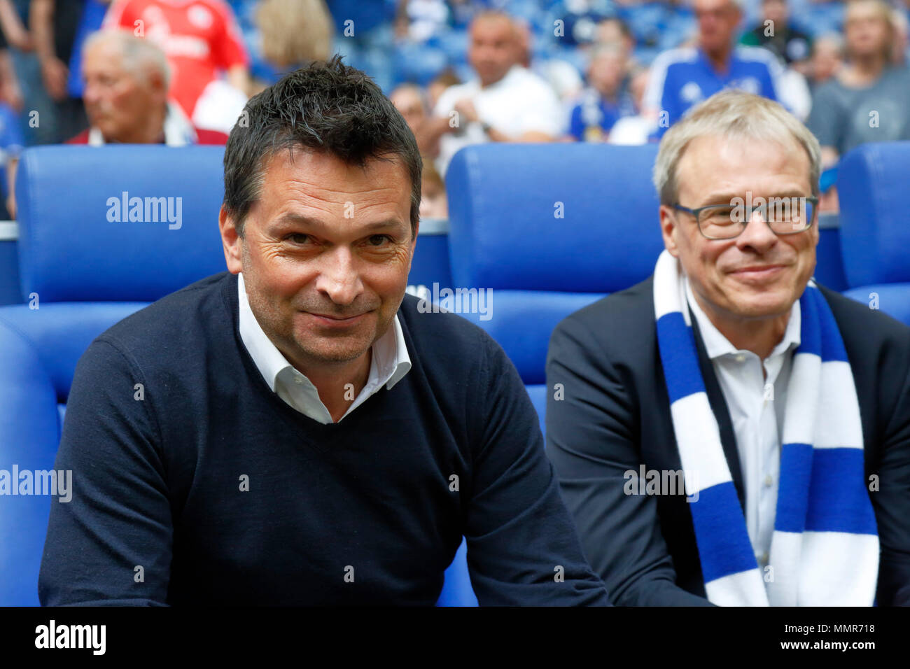 External communication hi-res stock photography and images - Alamy