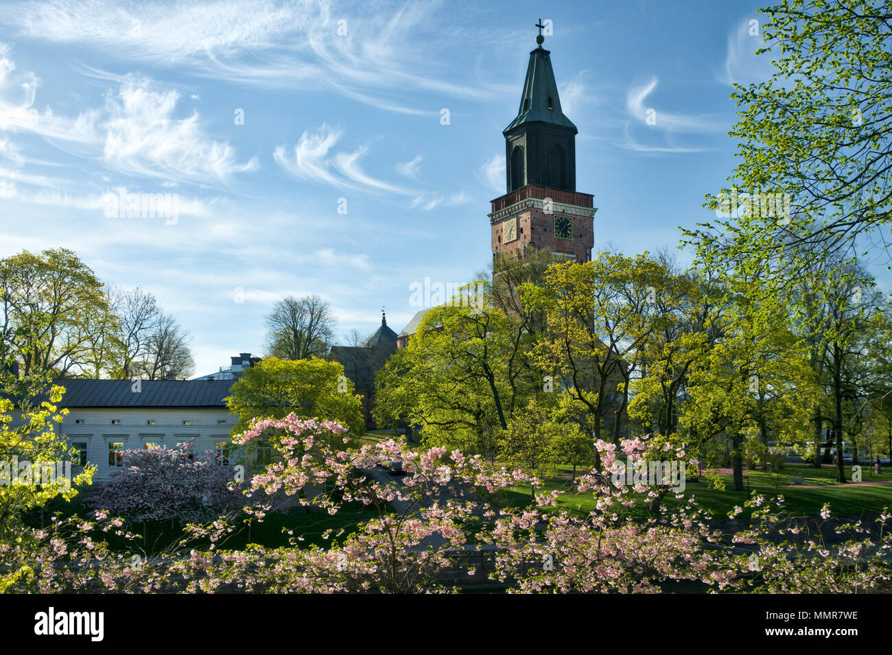Cherry blossoms architecture hi-res stock photography and images - Alamy