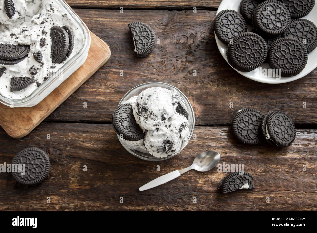 Oreo ice cream. Cookies and cream homemade ice cream dessert on dark ...