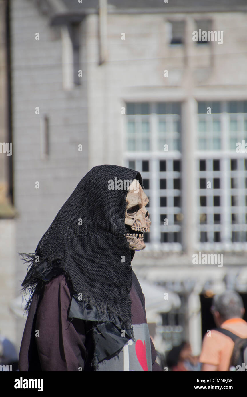 Living Statue Of Death At The Dam Square Amsterdam The Netherlands ...