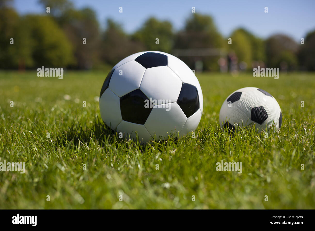 League two footballs hi-res stock photography and images - Alamy