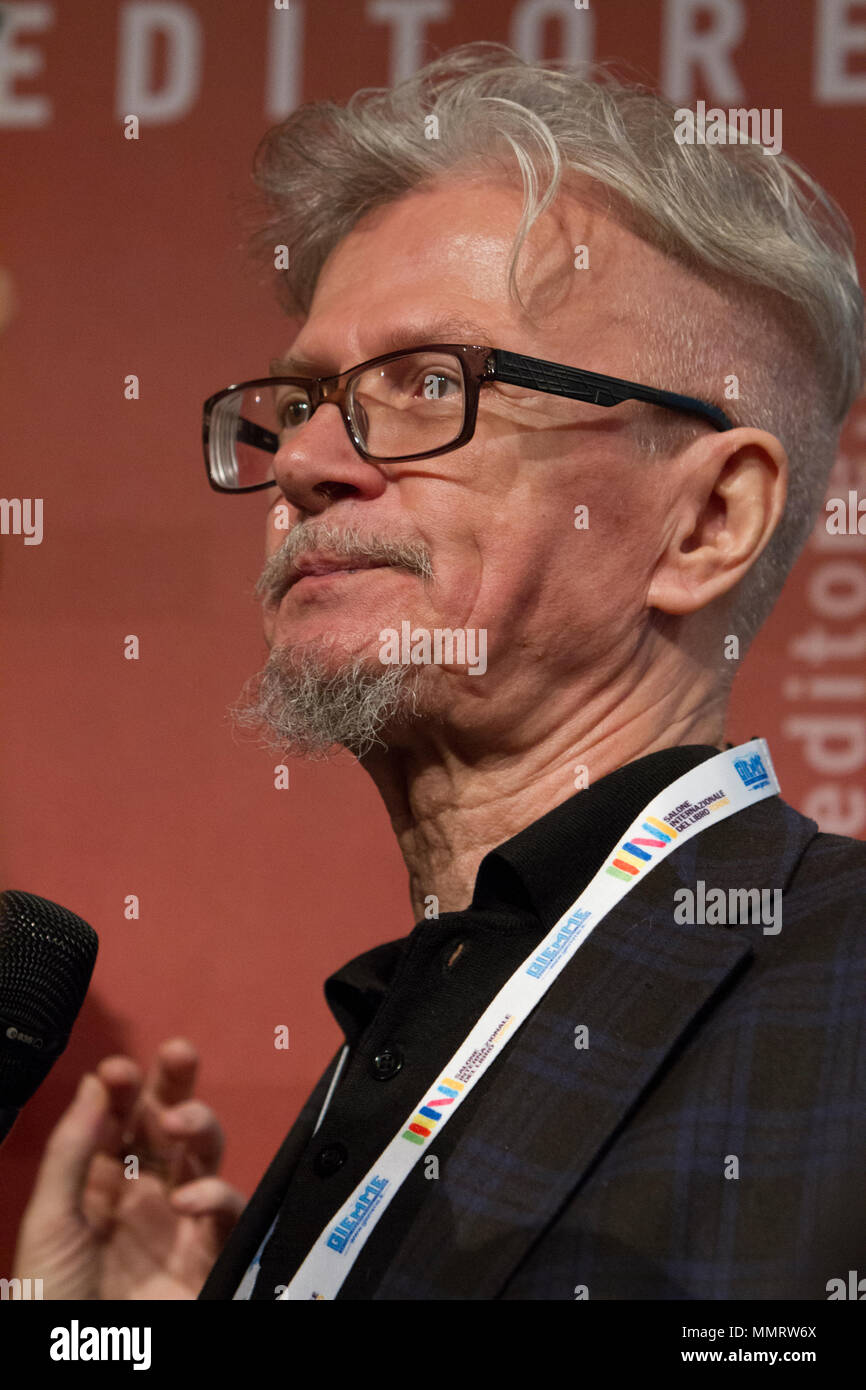 Limonov hi-res stock photography and images - Alamy