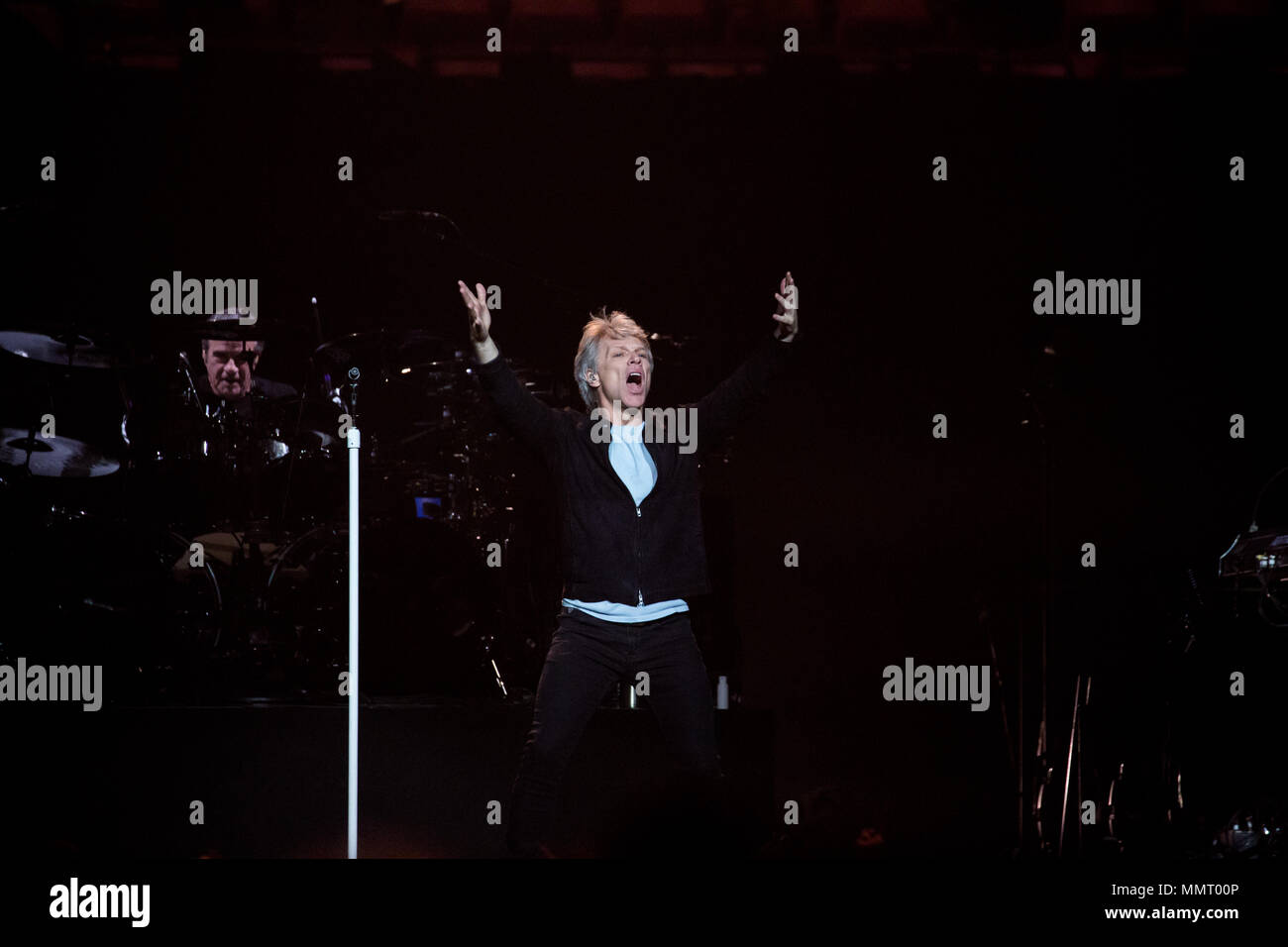 Bon jovi wanted dead or alive hi-res stock photography and images - Alamy