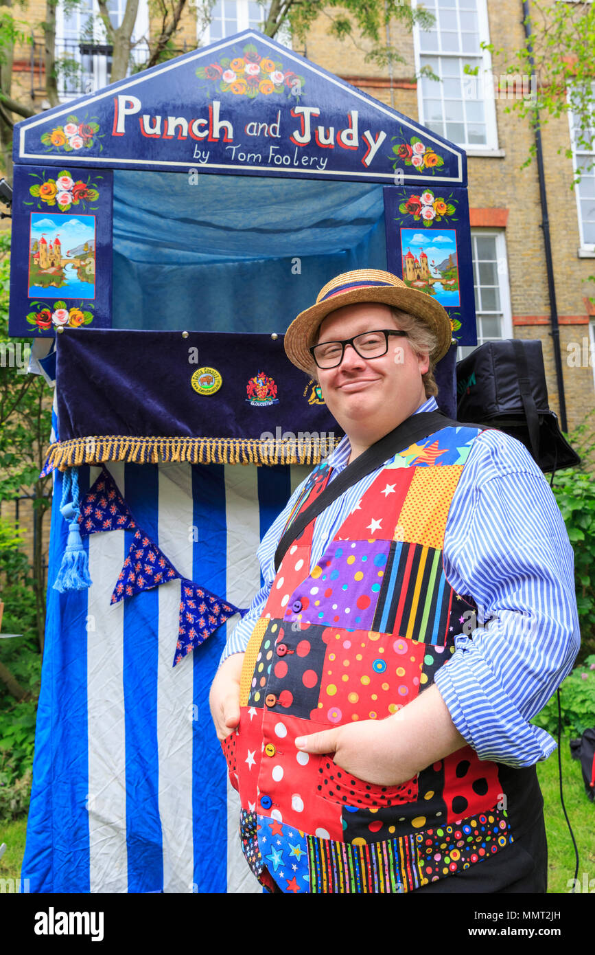 Covent Garden, London, 13th May 2018. Tom Foolery's Punch and Judy show ...