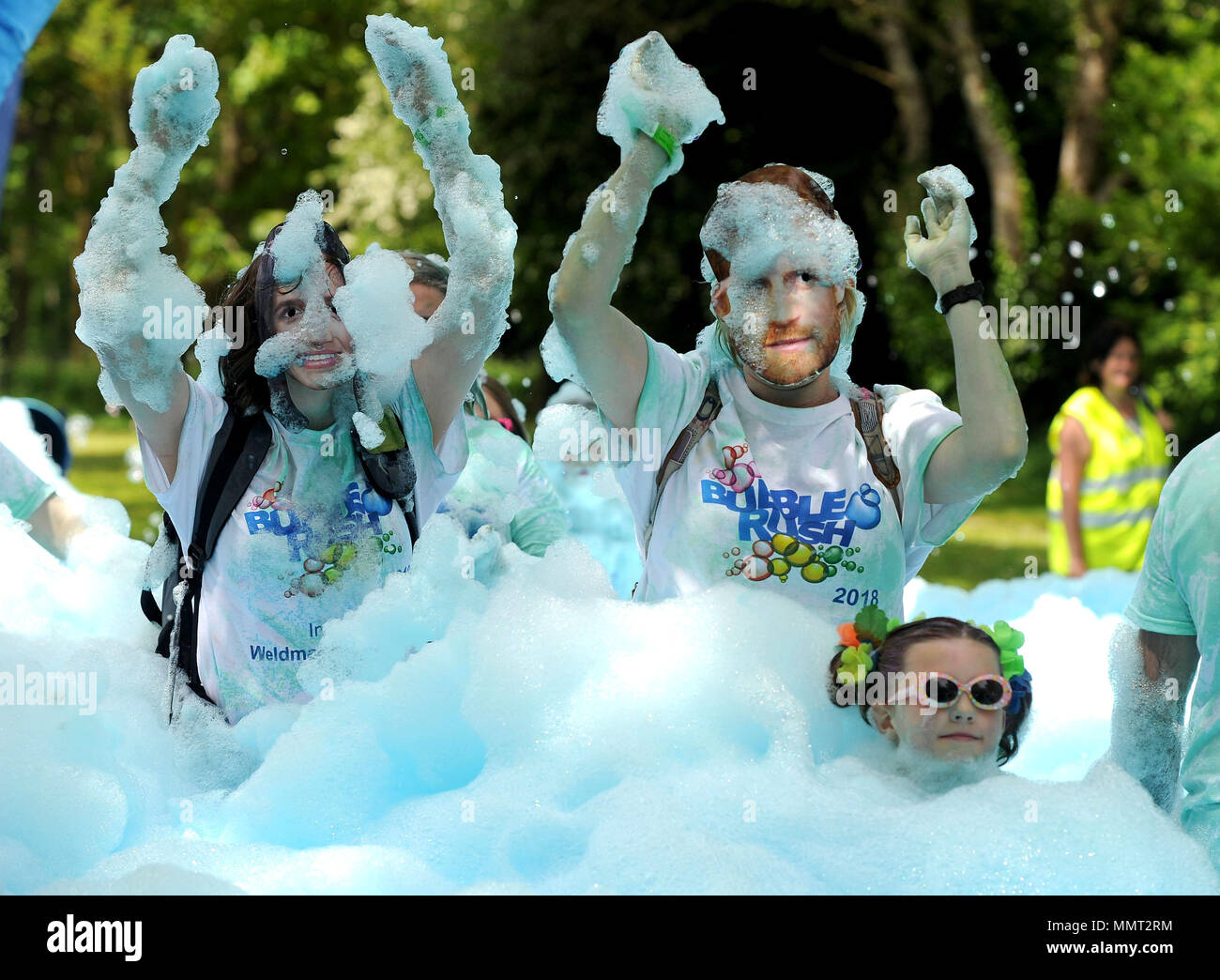 Bubble Run, Runners enjoy the bubbles whilst raising money for charity ...