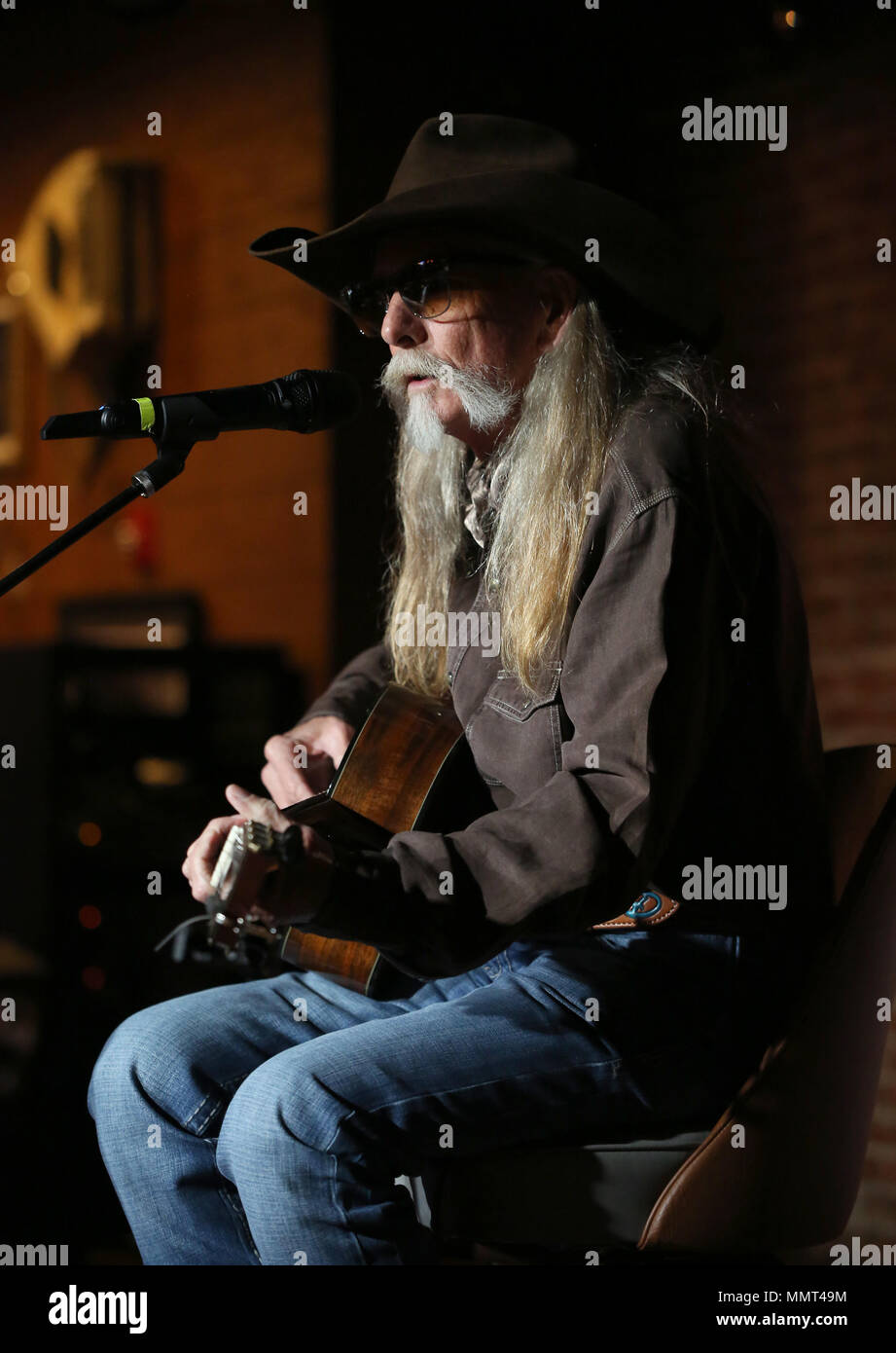 Dean Dillon in concert to launch 'Tennessee Whiskey' The New Musical ...