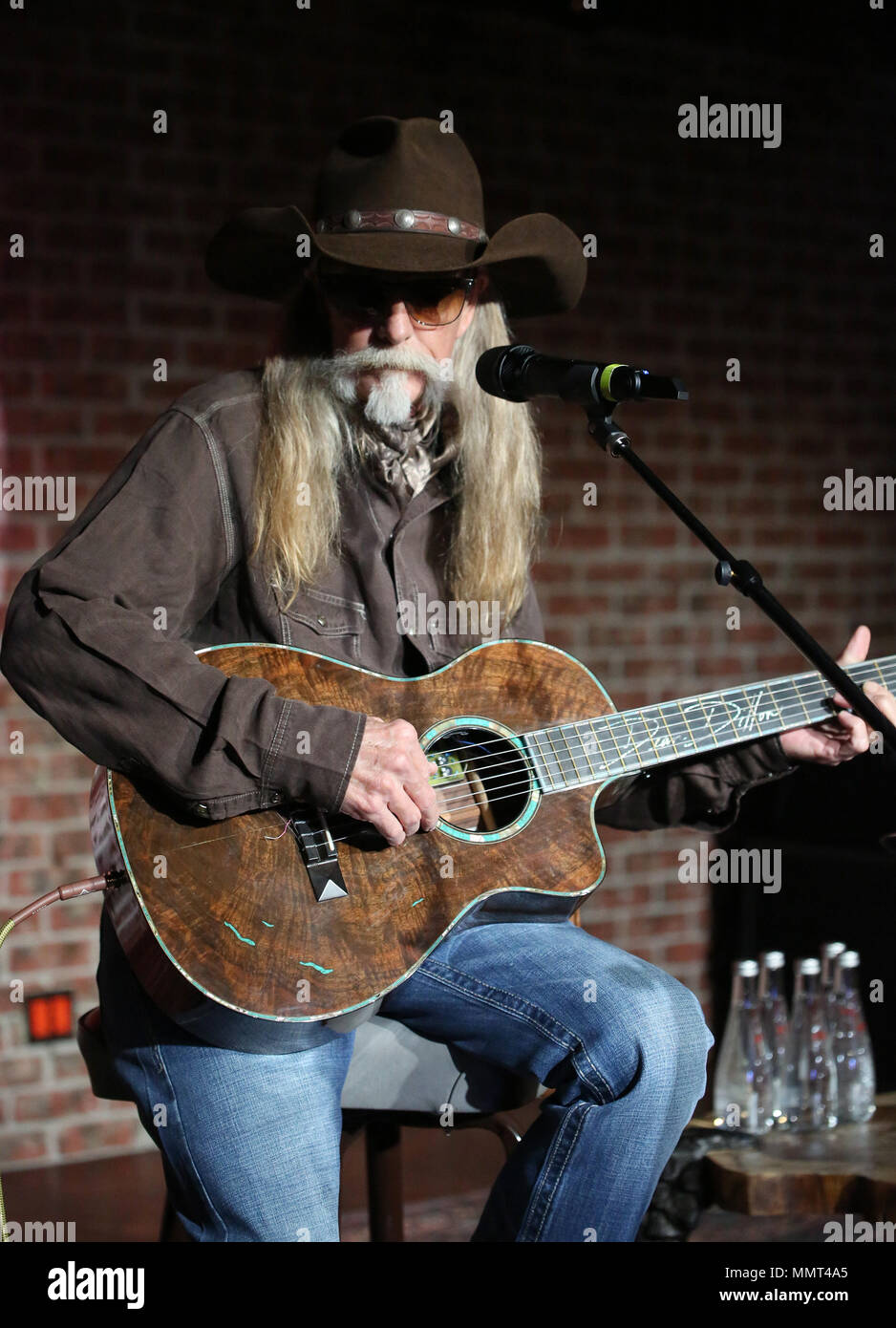 Dean Dillon in concert to launch 'Tennessee Whiskey' The New Musical ...