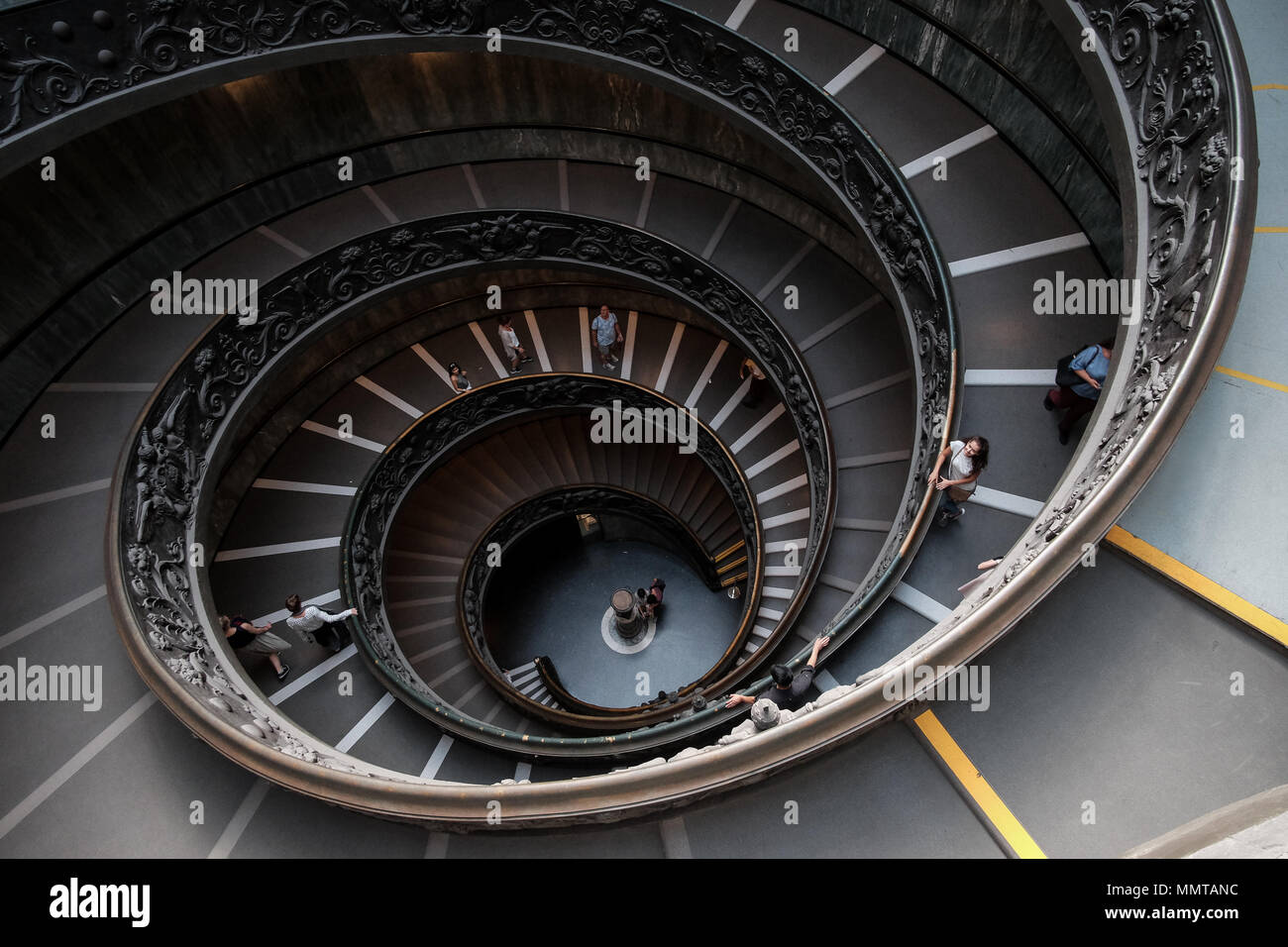 Sense of height hi-res stock photography and images - Alamy