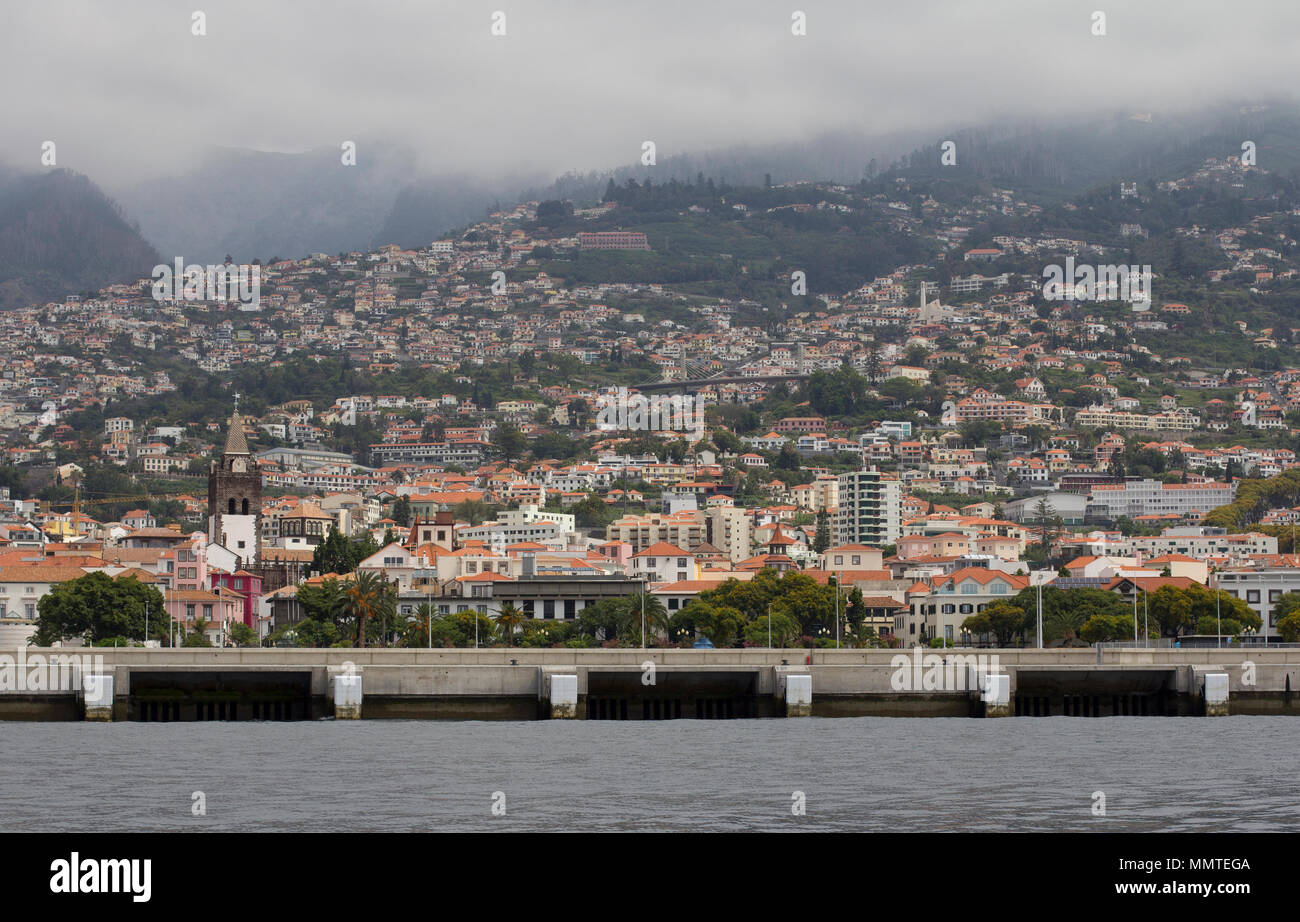 Funchal skyline hi-res stock photography and images - Alamy
