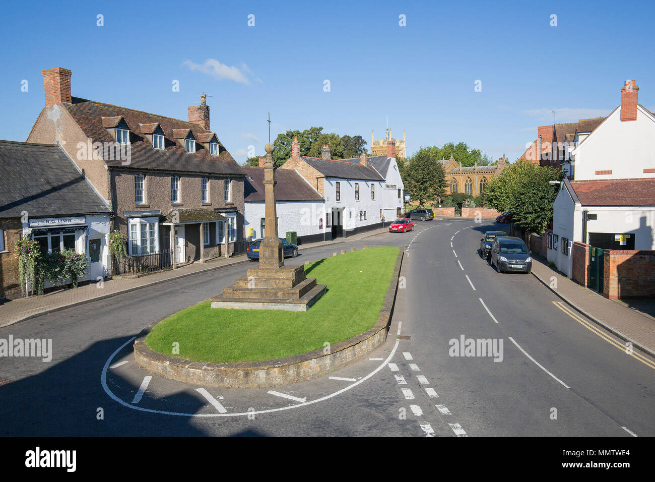 Church kineton warwickshire hi-res stock photography and images - Alamy