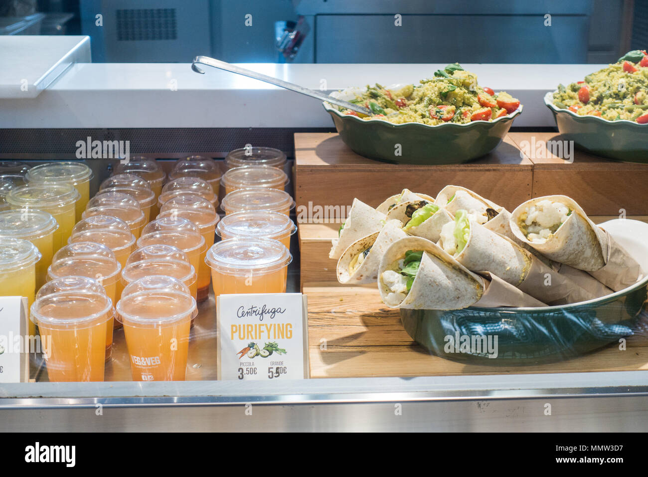 Vegetarian food display hi-res stock photography and images - Alamy