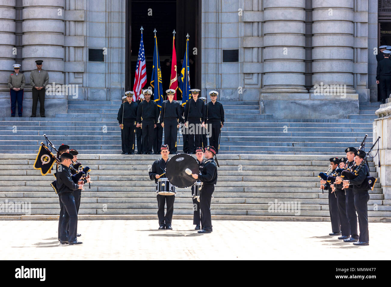 Us naval academy in formal hi-res stock photography and images - Alamy