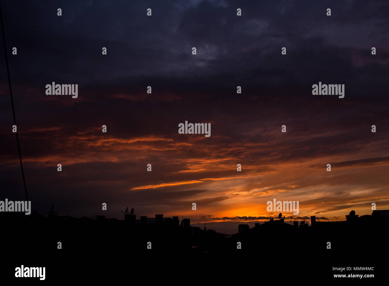 Clear sky sunet hi-res stock photography and images - Alamy