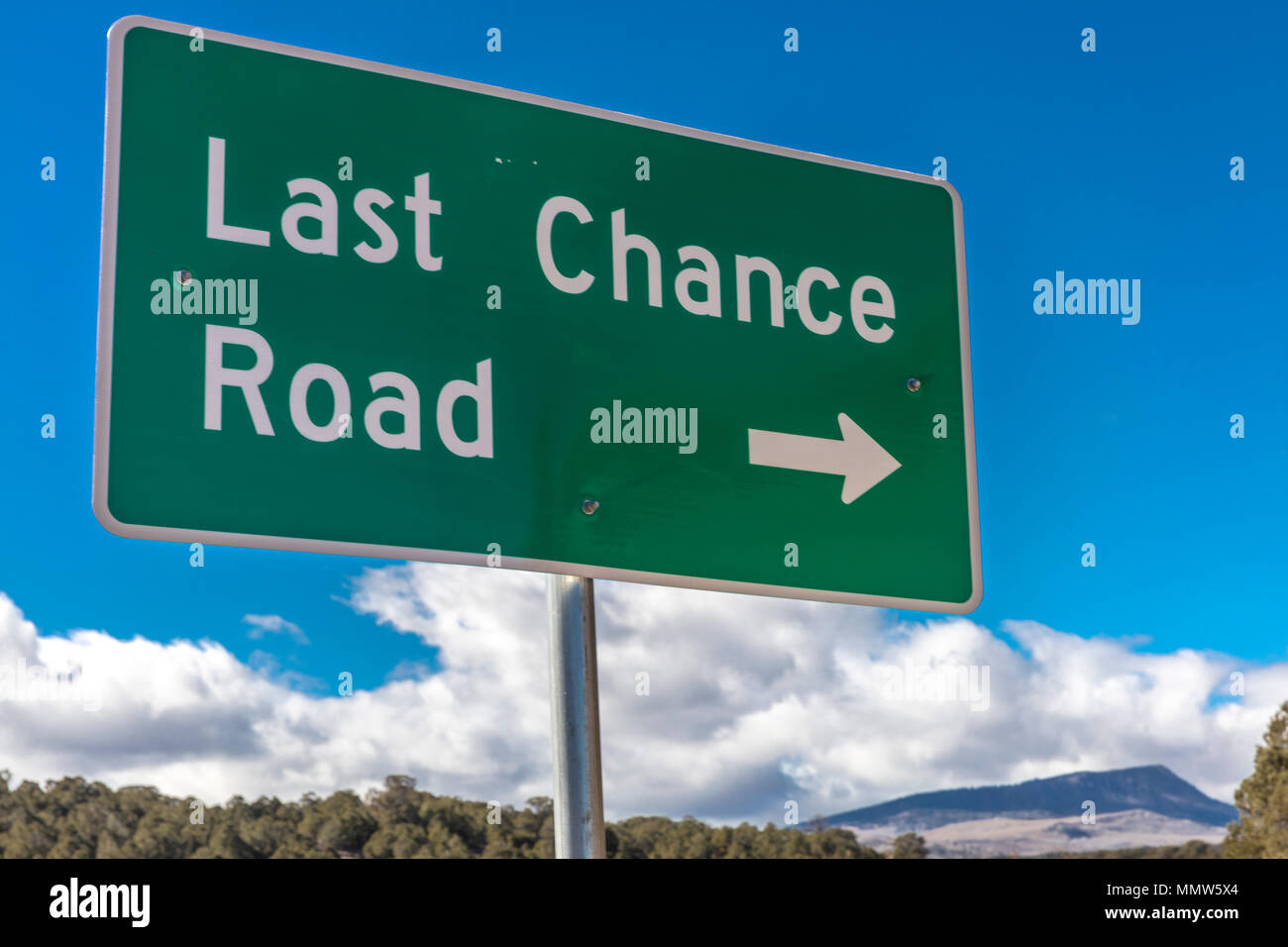 American road signs hi-res stock photography and images - Alamy