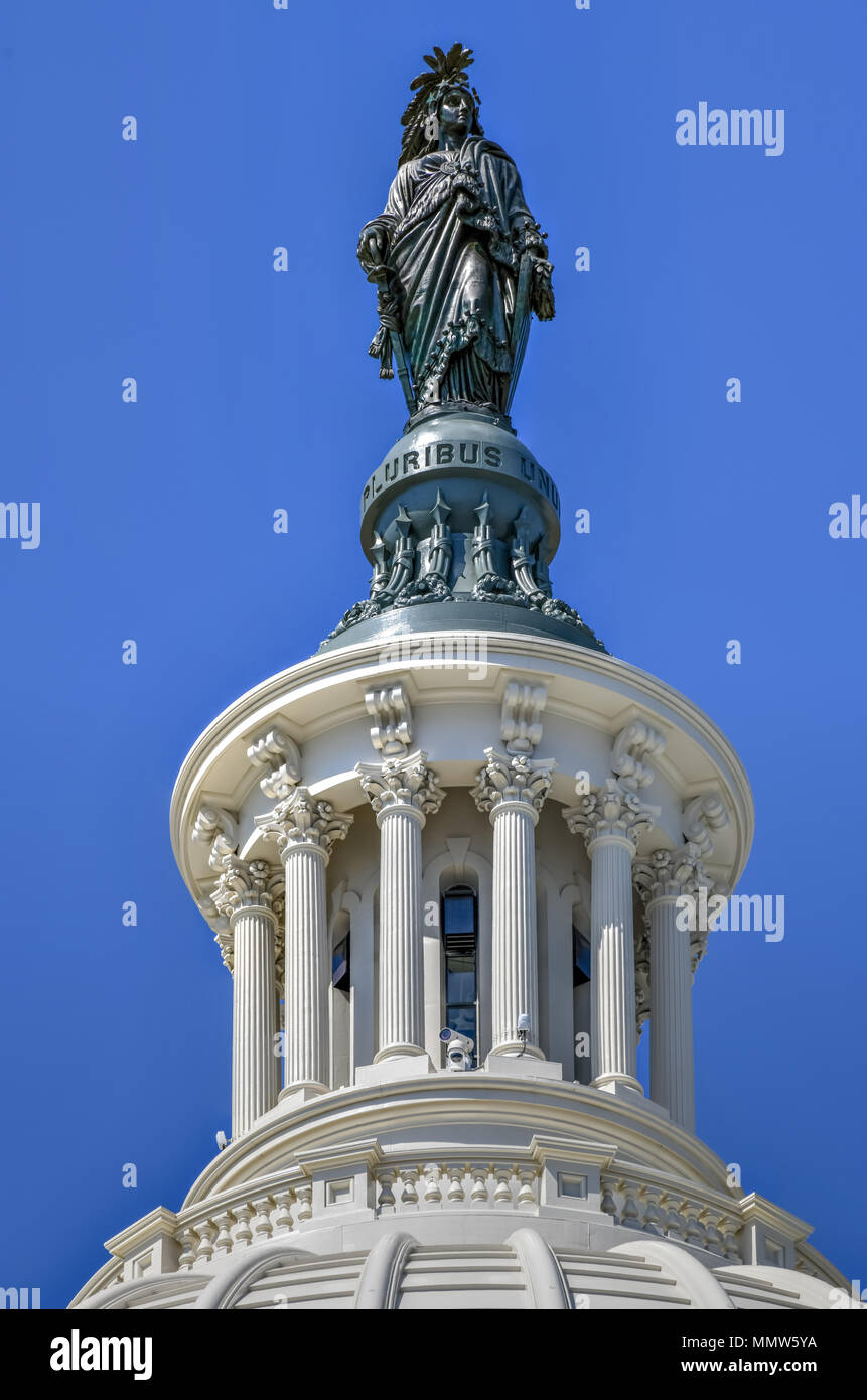 Washington state capitol spring hi-res stock photography and images - Alamy