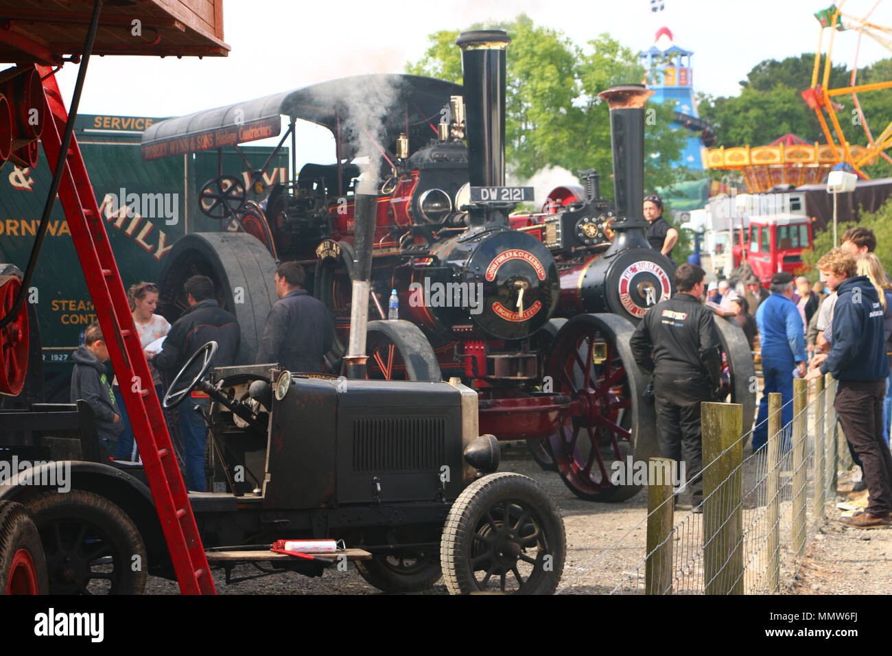Vintage steam engines hi-res stock photography and images - Alamy