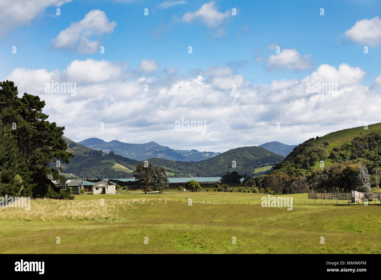 New zealand farmhouse hi-res stock photography and images - Alamy