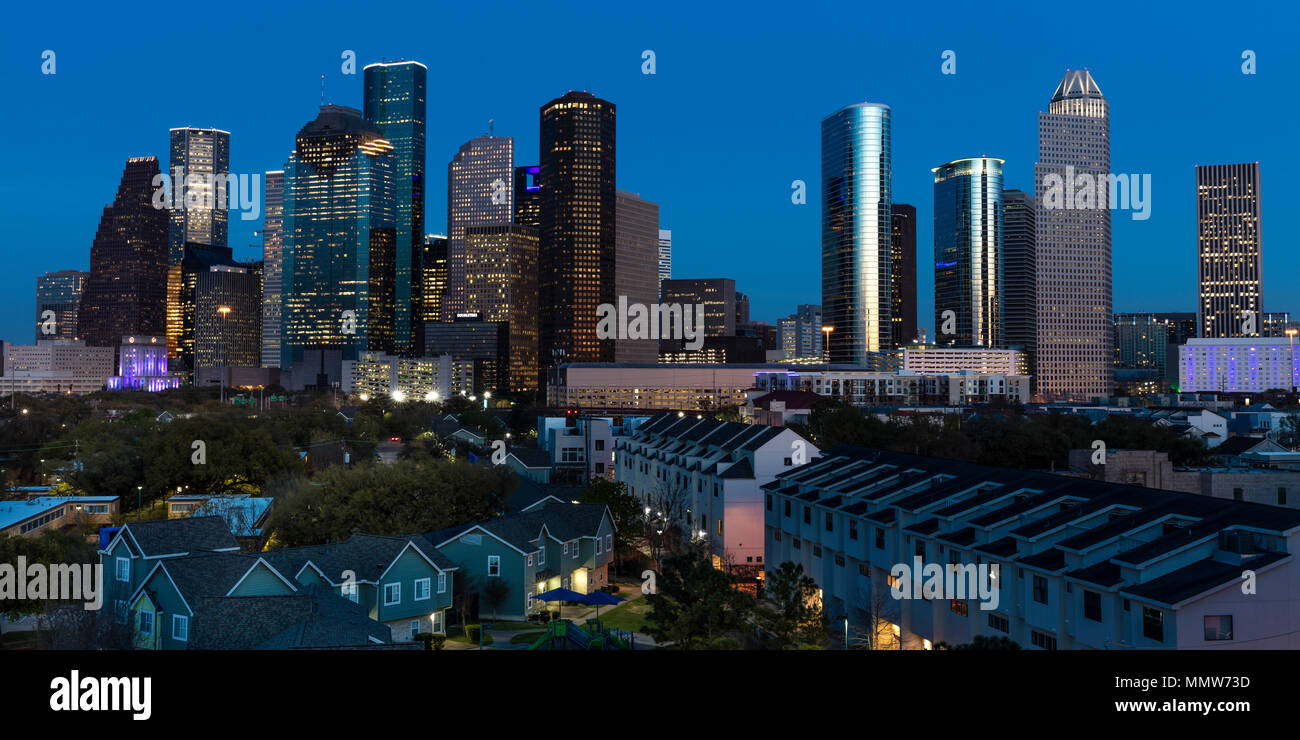 Houston skyline 2018 hi-res stock photography and images - Alamy