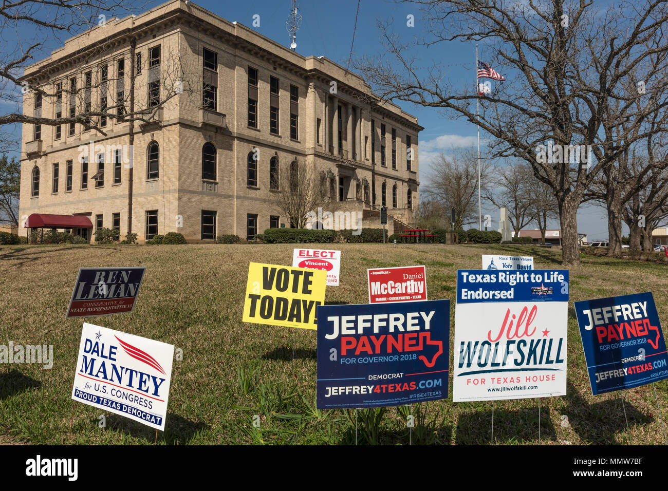 Texas voting election hi-res stock photography and images - Alamy