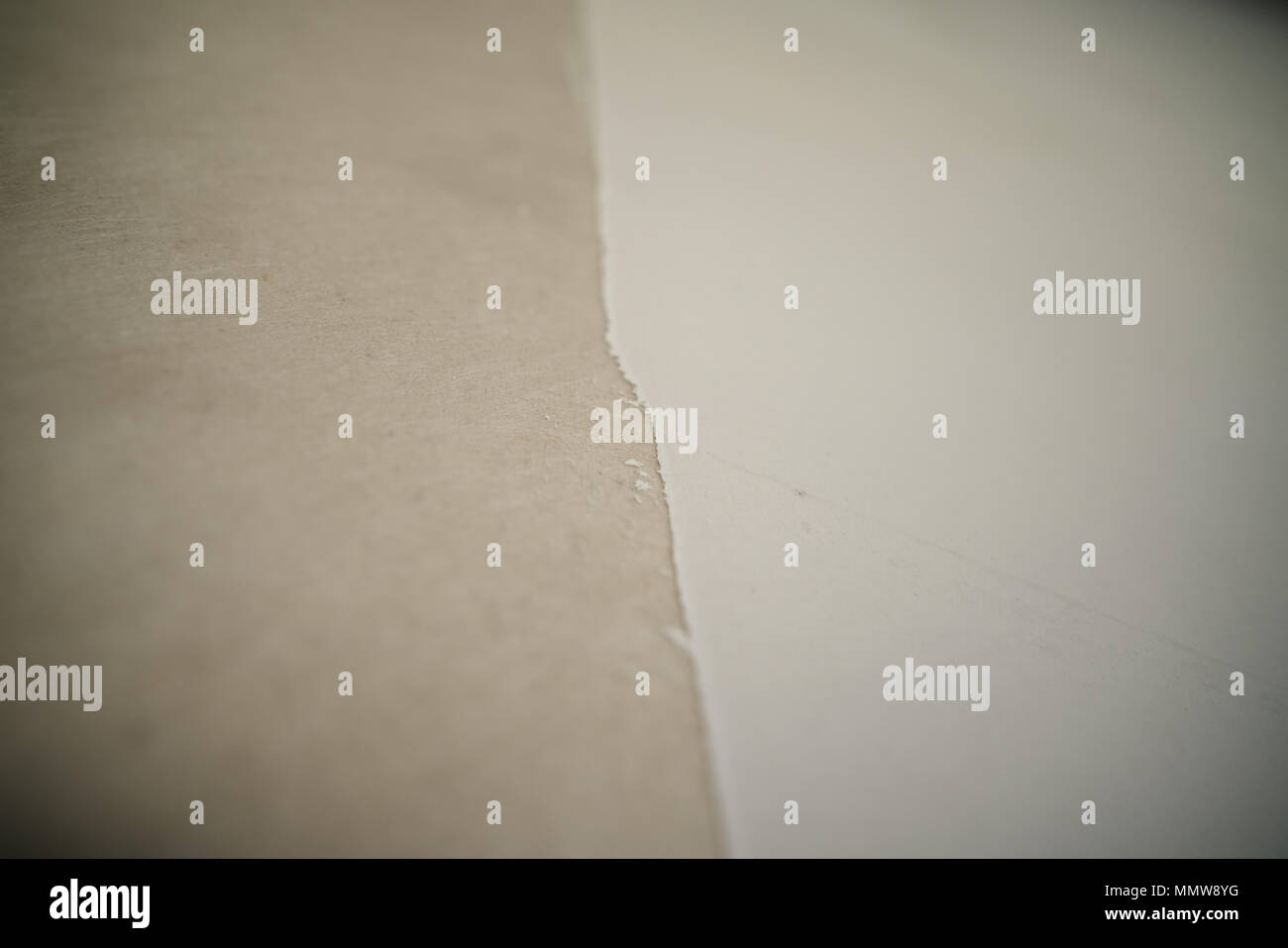 closeup fresh putty applied on the wall, shallow focus Stock Photo - Alamy