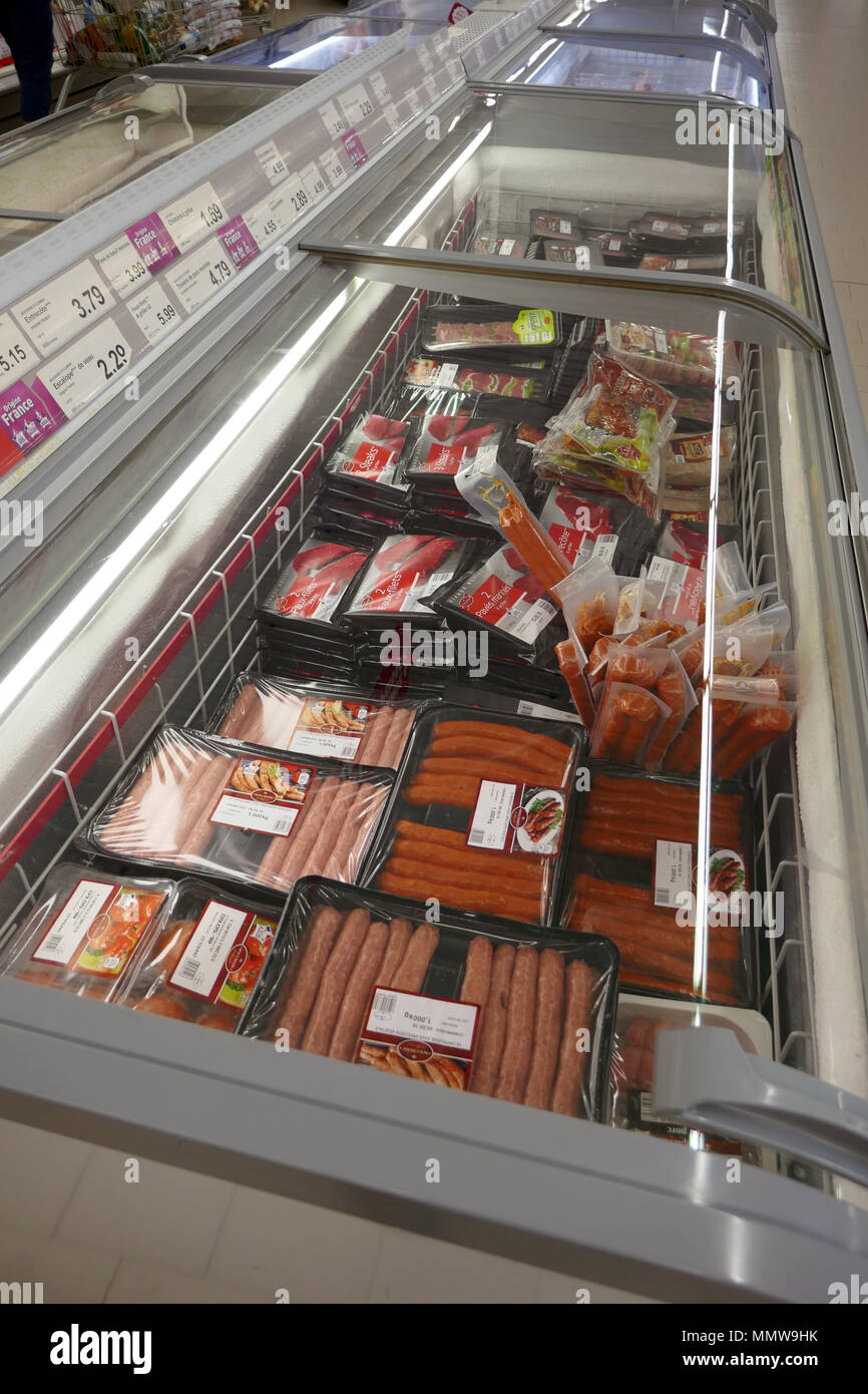 Aldi store interior hi-res stock photography and images - Alamy