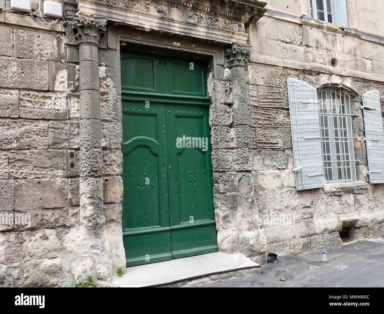 Limestone Building High Resolution Stock Photography and Images - Alamy